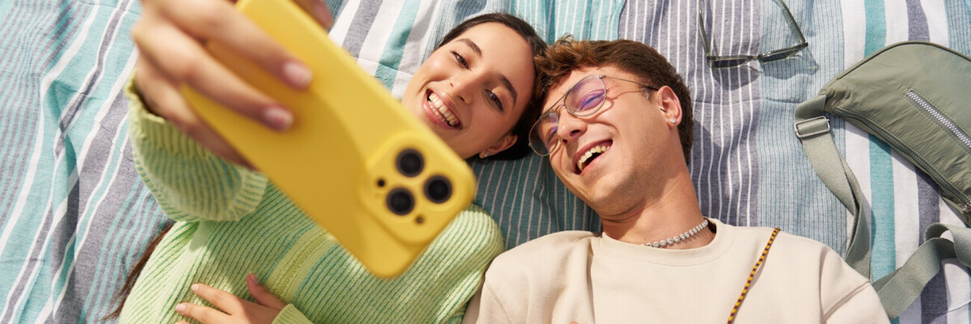 Data Gifting, Inclusive Extras & more | EE Mobile Extras