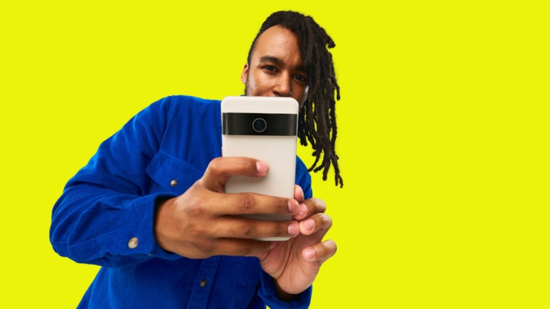 Data Gifting, Inclusive Extras & more | EE Mobile Extras